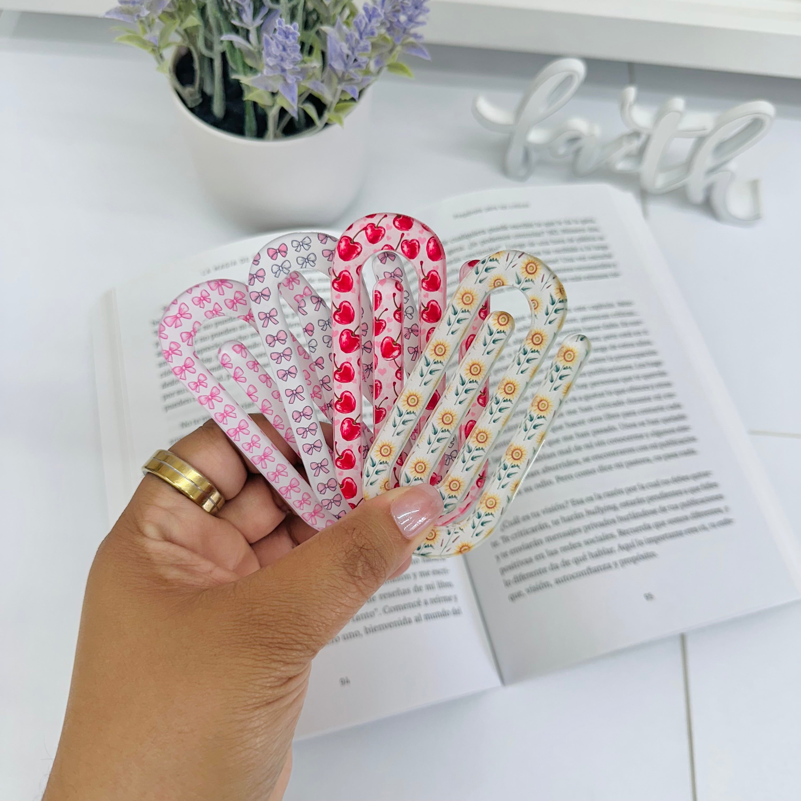 Girly - Paper Clips – Mikarte Creations